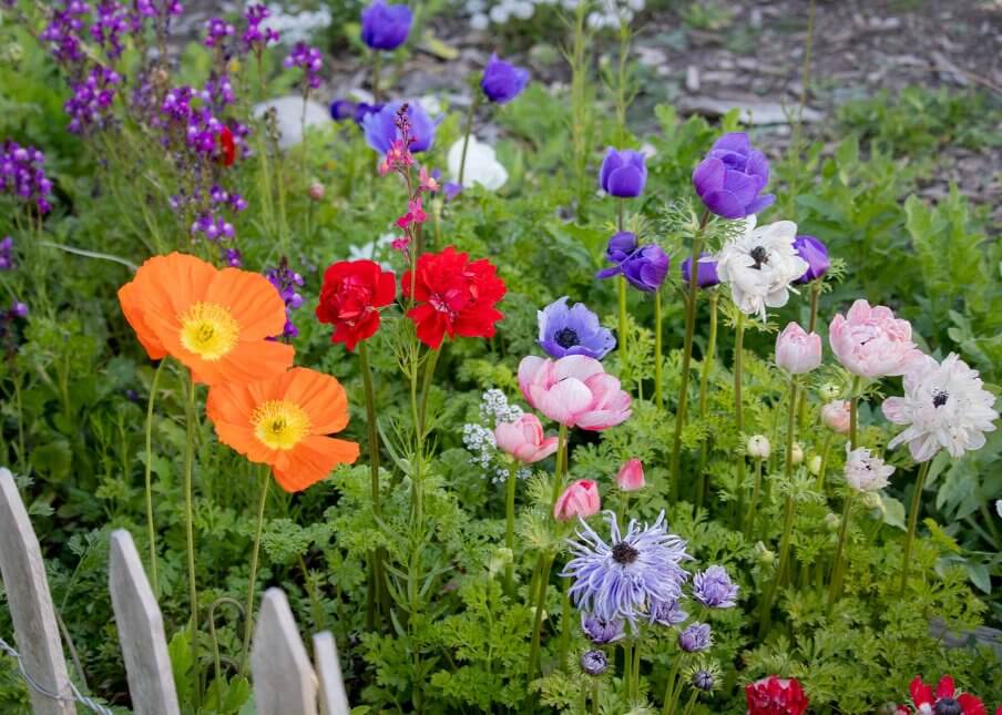 Do-it-yourself Stackable Compost Bins - Wildflower Yard
